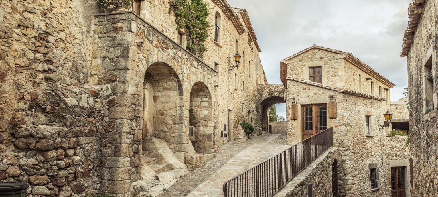 Qué ver en Peratallada (Girona) | Ruta medieval e Histórica